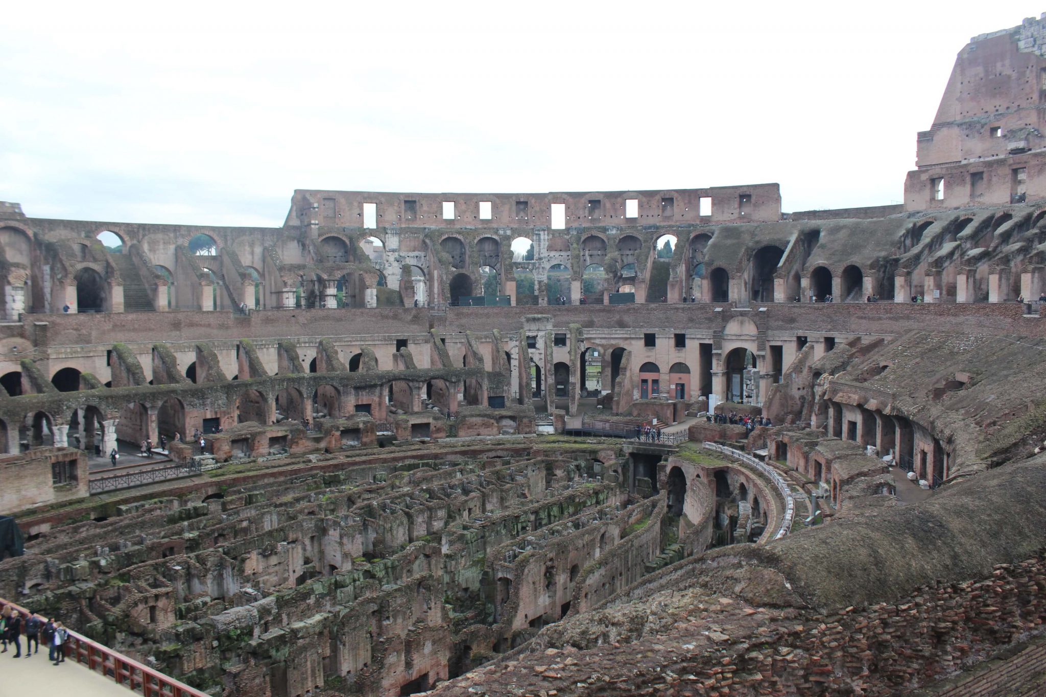 Descobrir o Coliseu de Roma, uma das 7 Maravilhas do Mundo Moderno ...
